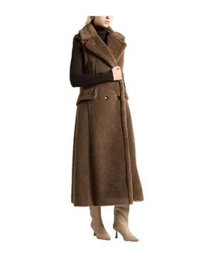 Max Mara Sleeveless Teddy Fleece Coat