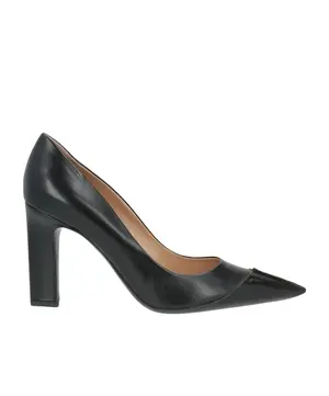 Chloé Leather Courts