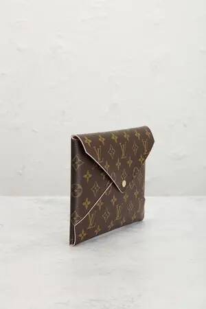 LOUIS VUITTON Monogram Kirigami Gm Pochette
