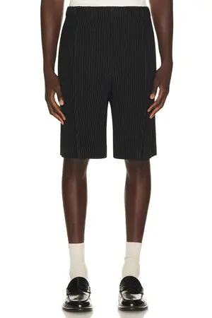 Issey Miyake Monthly Colors August Short - Black