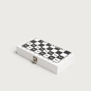 NO PROBLEMO Np Chess Board