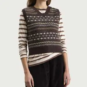 DUNST Crafted V-neck Knit Vest