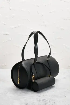 LOUIS VUITTON Epi Soufflot Handbag - Black