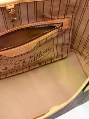 LOUIS VUITTON 2009 Monogram Neverfull Pm Tote Bag - Brown