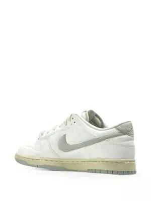Nike Dunk Low Retro Premium Sneakers