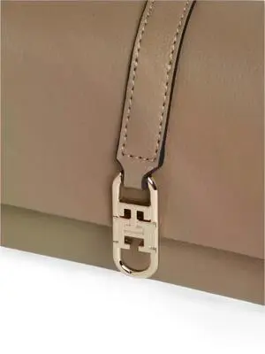 Tommy Hilfiger Logo-plaque Grained Shoulder Bag