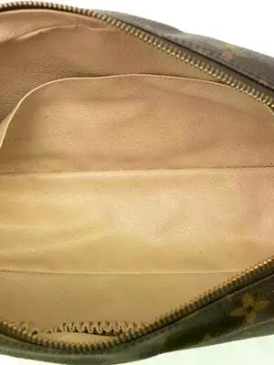 LOUIS VUITTON Monogram Trousse Toilette 28 Clutch Bag
