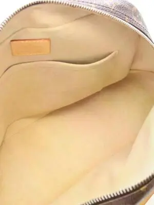 LOUIS VUITTON Monogram Manhattan Pm Handbag - Brown