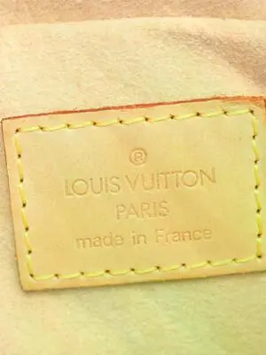 LOUIS VUITTON Monogram Manhattan Pm Handbag - Brown