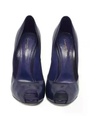 GIANVITO ROSSI Peep-toe Pumps