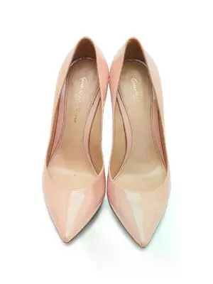 GIANVITO ROSSI 105 Pointed Toe Pumps