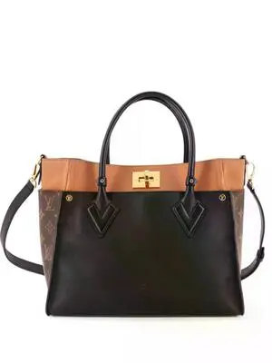 LOUIS VUITTON On My Side Leather With Monogram Canvas Mm Tote Bag