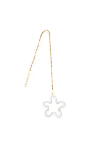 Bea Bongiasca 9kt Yellow Gold Single Flower Chain Earring With Charm Hand-painted With Enamel - White