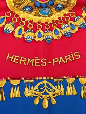 Hermès 1990-2010 Parures Des Sables Silk Scarf 90 Scarves
