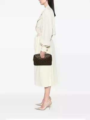 LOUIS VUITTON Monogram Trousse Toilette 28 Clutch Bag