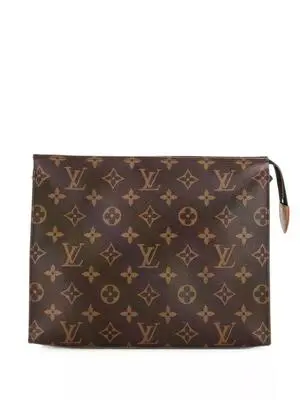 LOUIS VUITTON Toiletry Pouch Monogram Canvas 26 Clutch Bag - Brown