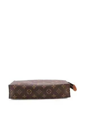 LOUIS VUITTON Toiletry Pouch Monogram Canvas 26 Clutch Bag - Brown