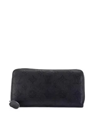 LOUIS VUITTON Zippy Wallet Mahina Leather Small Wallets - Black