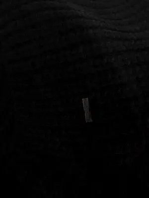 Dsquared2 Ribbed-knit Logo-plaque Scarf