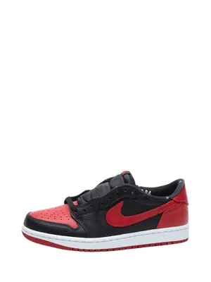 JORDAN Air Force 1 Retro Low Sneaker