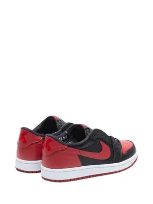 JORDAN Air Force 1 Retro Low Sneaker