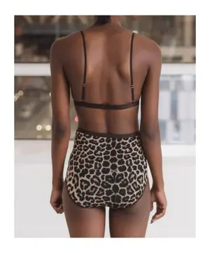 BASERANGE Mississippi Triangle Bra