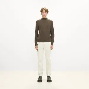Theory Standard Jean In Tinted Denim - Ecru