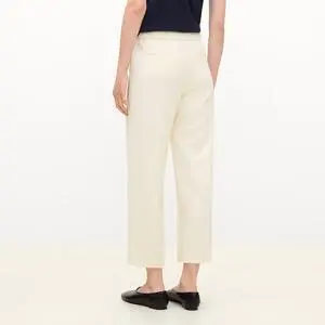 Theory Classic Straight Pull-on Pant In Admiral Crepe - Rice