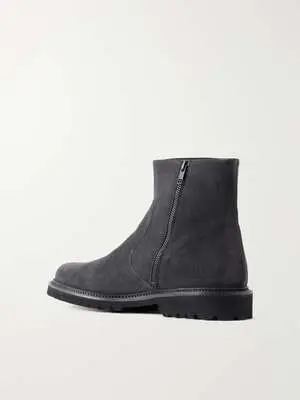 COMMON PROJECTS Suede Boots
