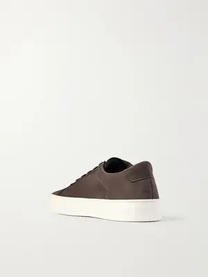 COMMON PROJECTS Achilles Nubuck Sneakers - Brown