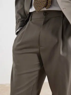 De Bonne Facture Virgin Wool Pleated Straight-leg Trousers