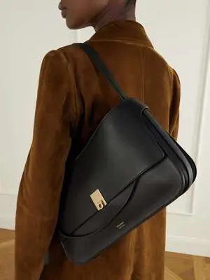 FERRAGAMO Cara Leather Shoulder Bag - Black