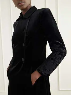 Loretta Caponi Rose Embroidered Velvet Coat