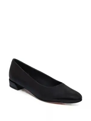 Bernardo Nero Seam-detail Pumps
