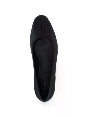 Bernardo Nero Seam-detail Pumps