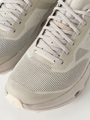 On Cloudvista 3 Mesh Sneakers - Gray