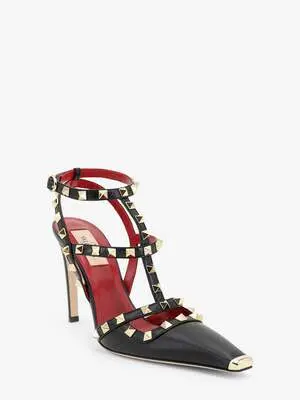 Valentino Garavani Rockstud Leather Pumps With Iconic Studs