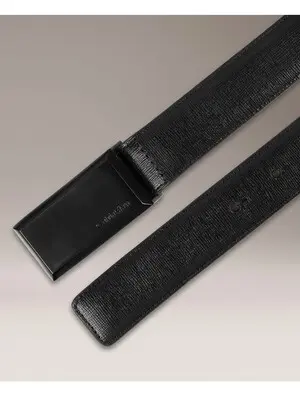 Calvin Klein Engraved Logo Plaque Belt