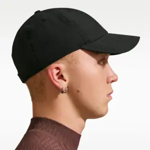 Nike Dri-fit Club Unstructured Metal Swoosh Cap