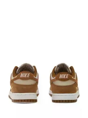 Nike Dunk Low Suede Sneakers - Brown