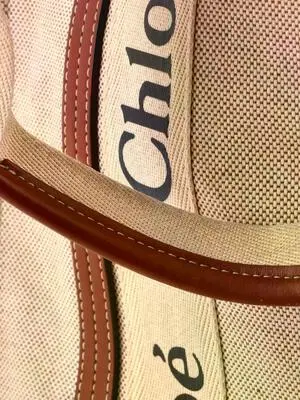 Chloé Woody Canvas With Leather Medium Tote Bag