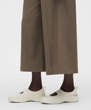 Lululemon Breezily Mid-rise Cropped Pant