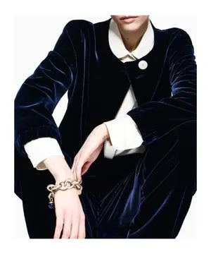 Giorgio Armani Cropped Jacket