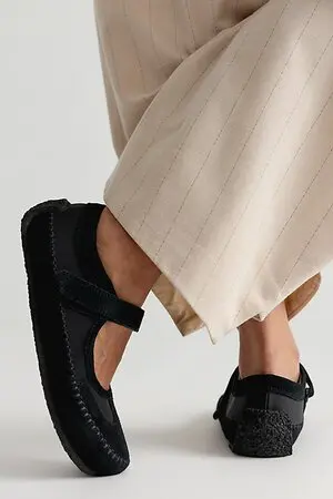 Clarks Tor Low Bar Mary Janes