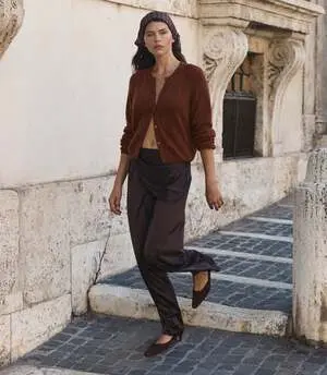 DÔEN Peroline Cashmere Cardigan