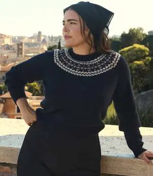 DÔEN Boniface Cashmere Sweater - Navy