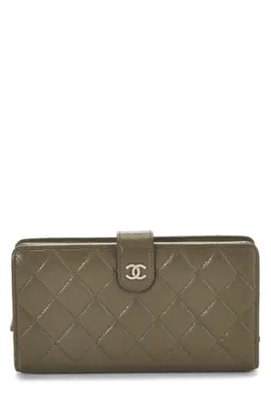 Chanel Quilted Caviar Compact Zip Around Wallet
