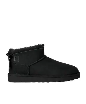 UGG Ultra Mini Bailey Bow Boot - Black