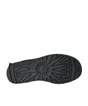 UGG Ultra Mini Bailey Bow Boot