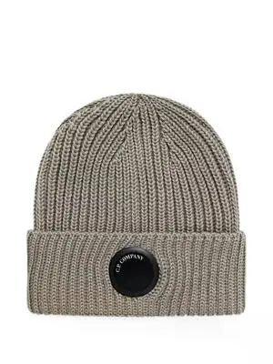C.P. COMPANY Lens-detail Ribbed-knit Beanie Hat - Grey